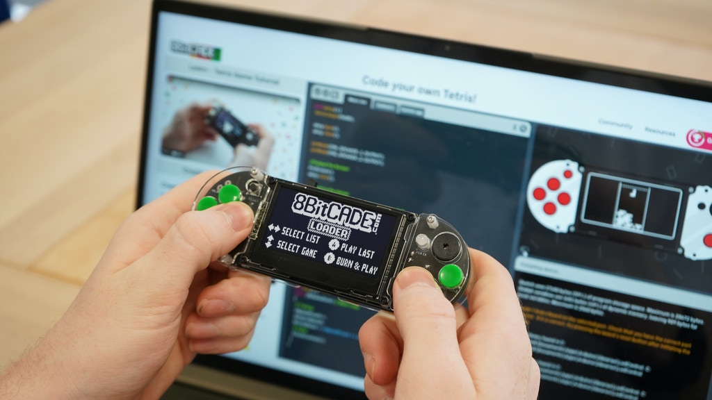 8BitCADE Level UP – Fun Hackable Game Console to Learn Code - Backercrew