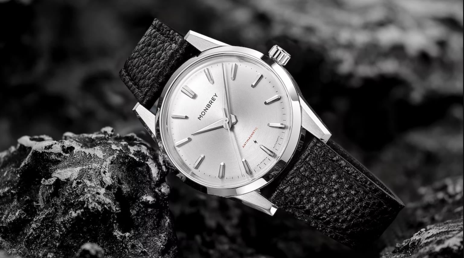 MONBREY – Wedge Era Inspired Antimagnetic Mechanical Watch - Backercrew