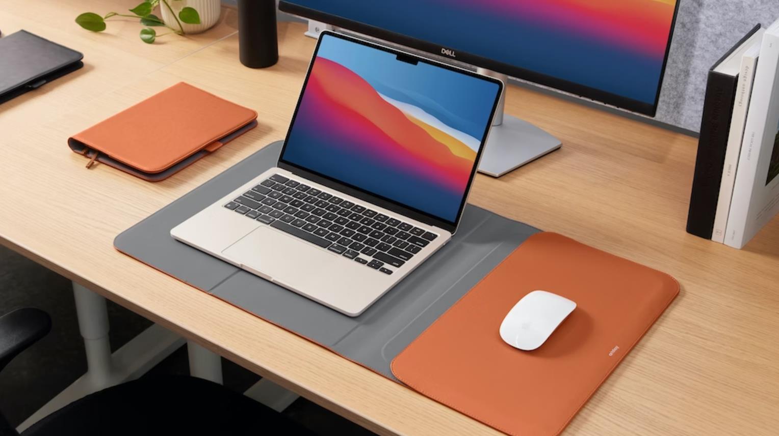 Hybrid Work Duo | Laptop Sleeve and Compendium - Backercrew