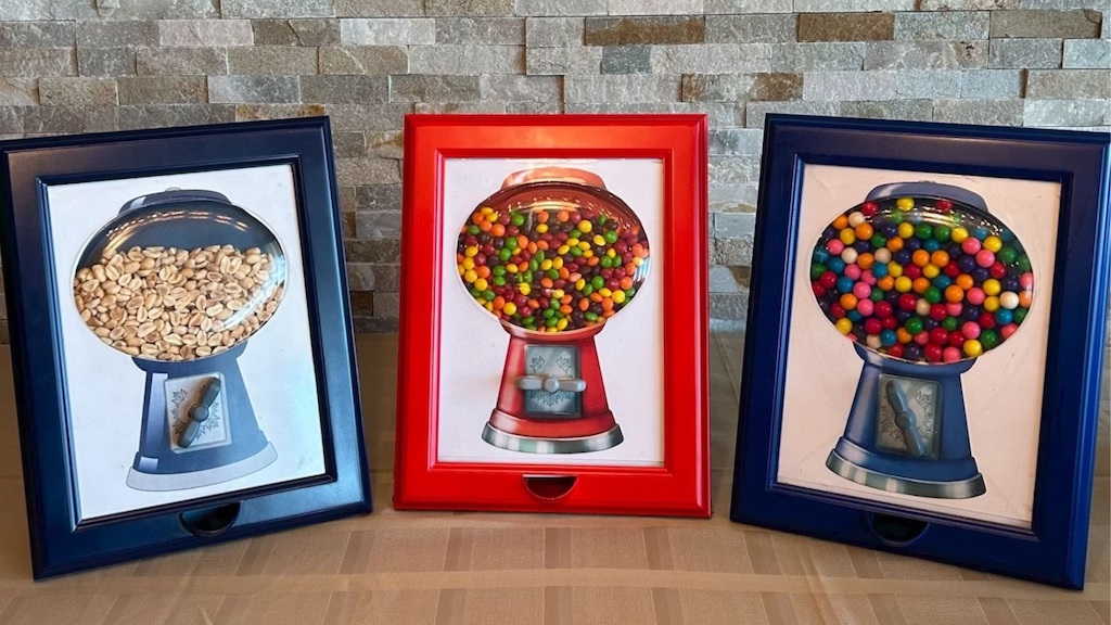 Eye Candy Frame – Your Amazing 3D Artwork Treat Dispenser - Backercrew